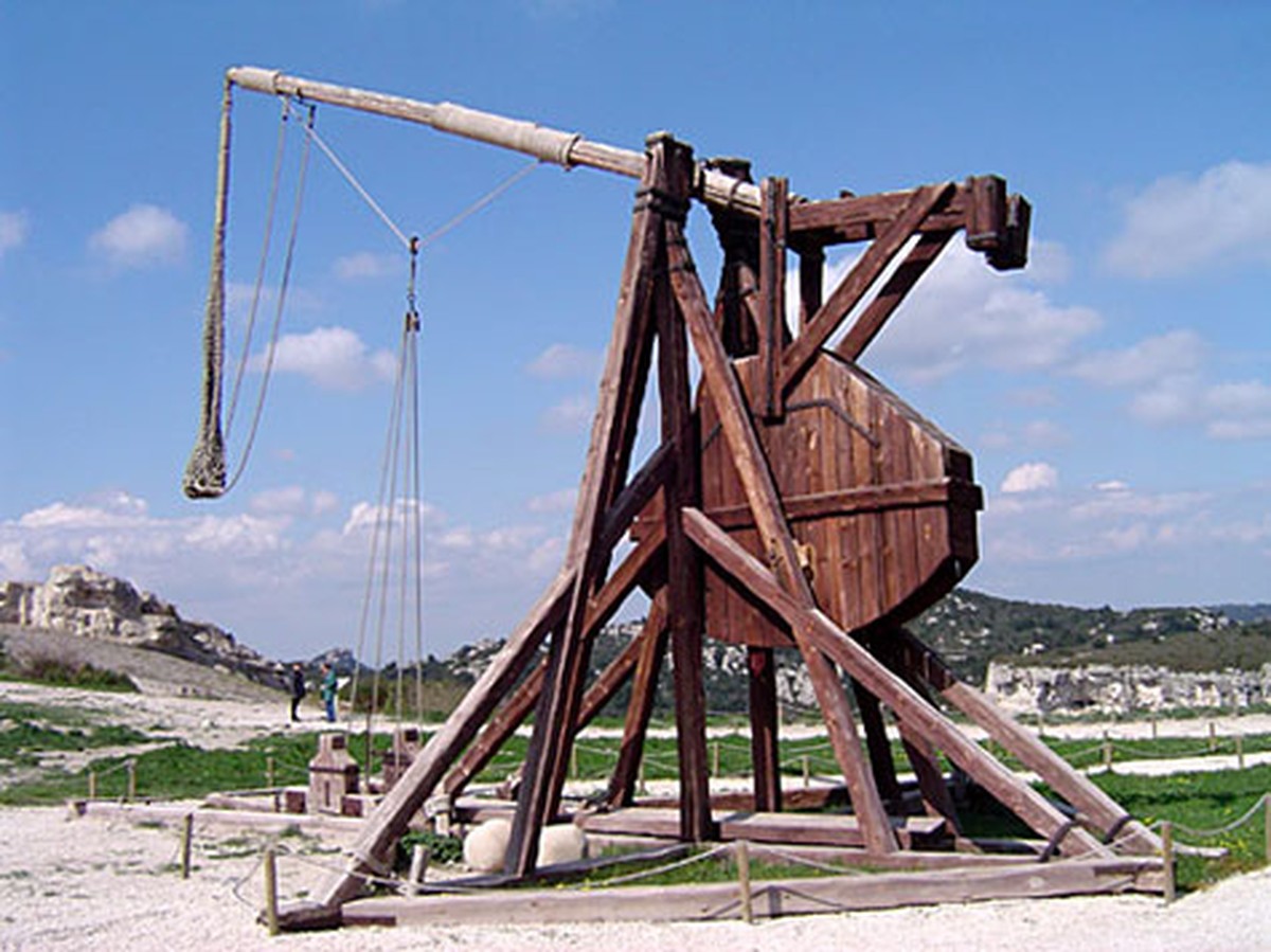 Effect of Trebuchet Arm Length or Counterweight Mass on Projectile ...