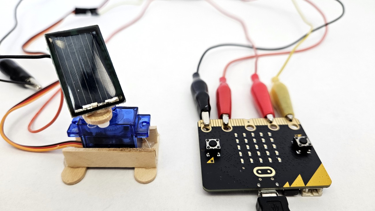 Make a Mini Solar Tracker with Micro:bit | Science Project