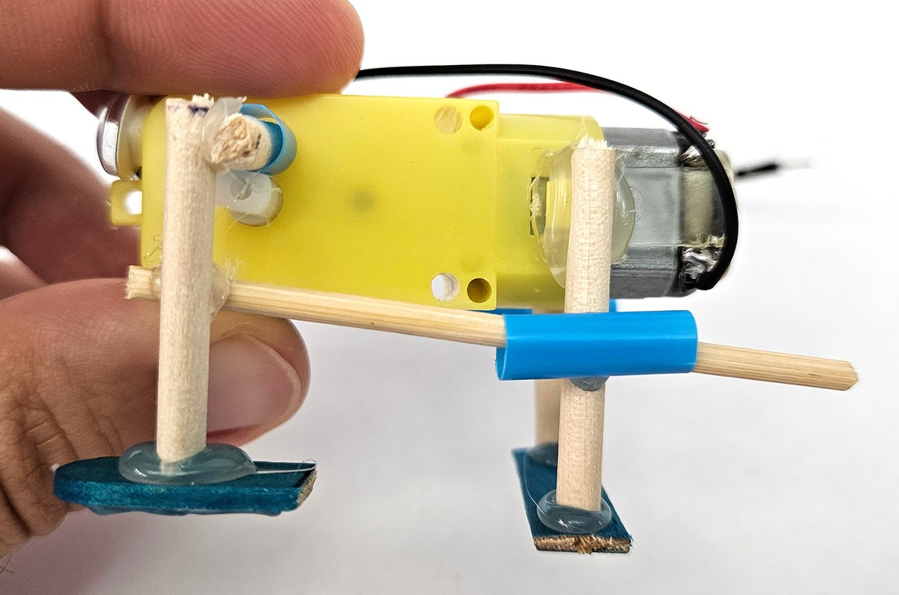 Build a Simple Walking Robot | Science Project