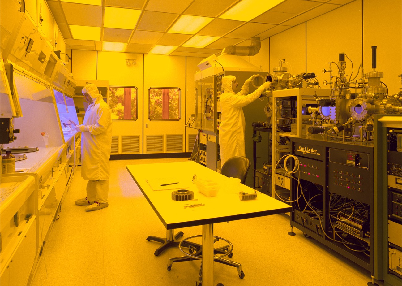 Simulating Microchip Clean Room Contamination with Crayon Leaf Rubbings ...