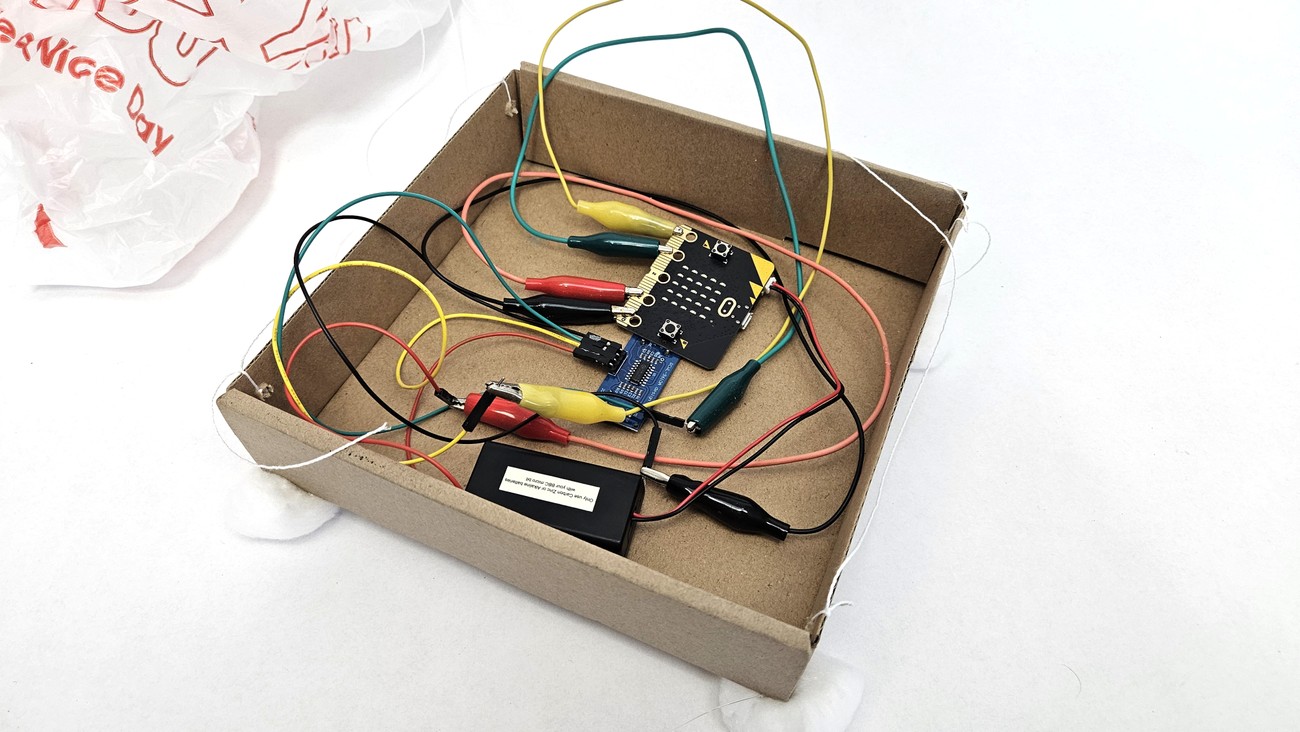 Build a Model Planetary Lander with micro:bit and an Ultrasonic ...